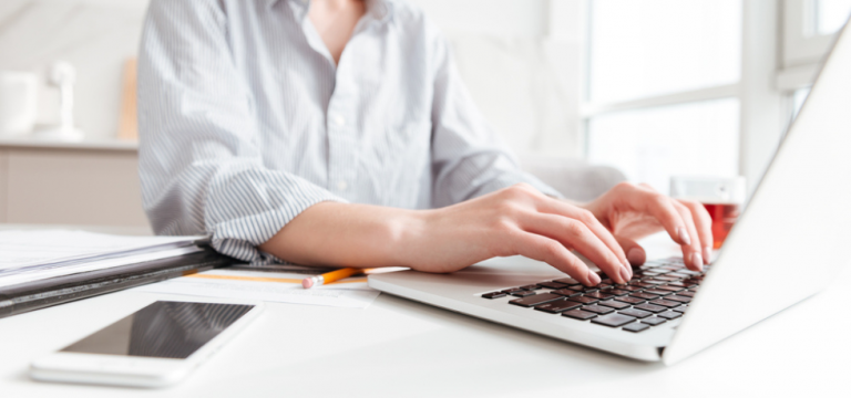 8 Easy Ways to Send Texts From A Computer (No Phone Needed)